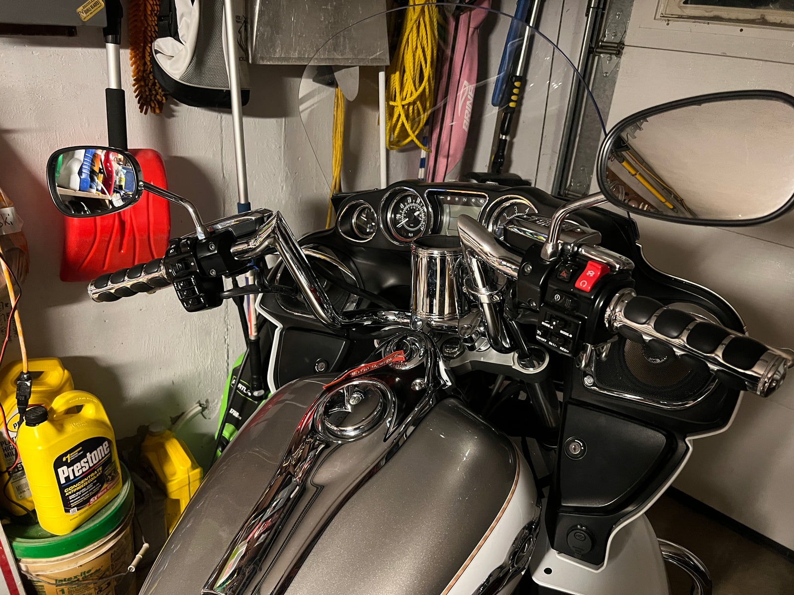 Sharkroad Apex Predator Bars 1-1/4 Inch for Kawasaki Vulcan Voyager 17